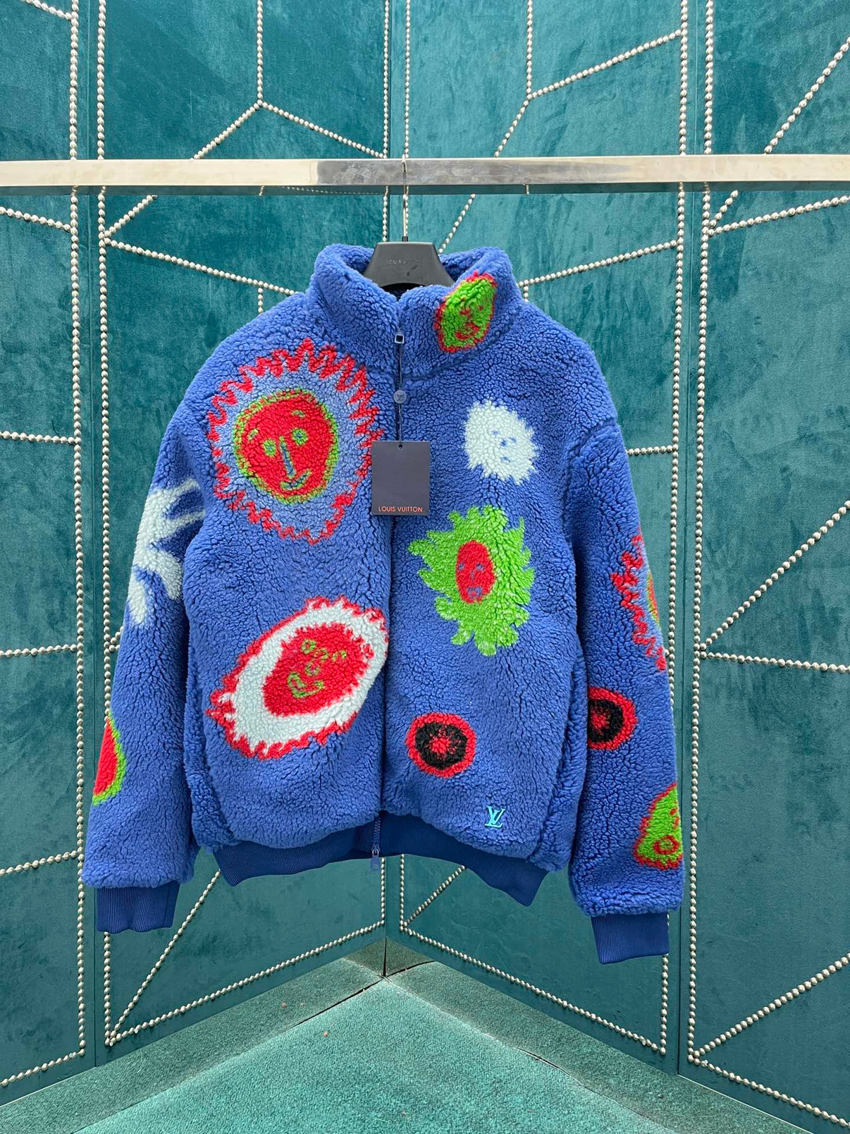 LU Jacket Fur GO – SHUZ