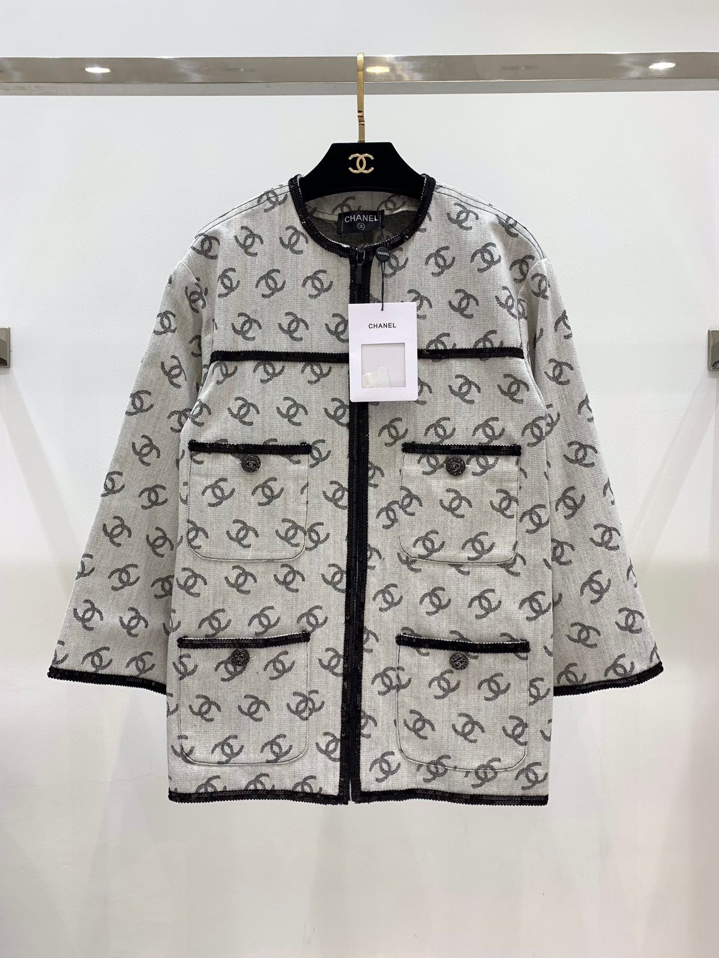 CHL Jacket Woman Jacquard & Sequins – SHOP N25